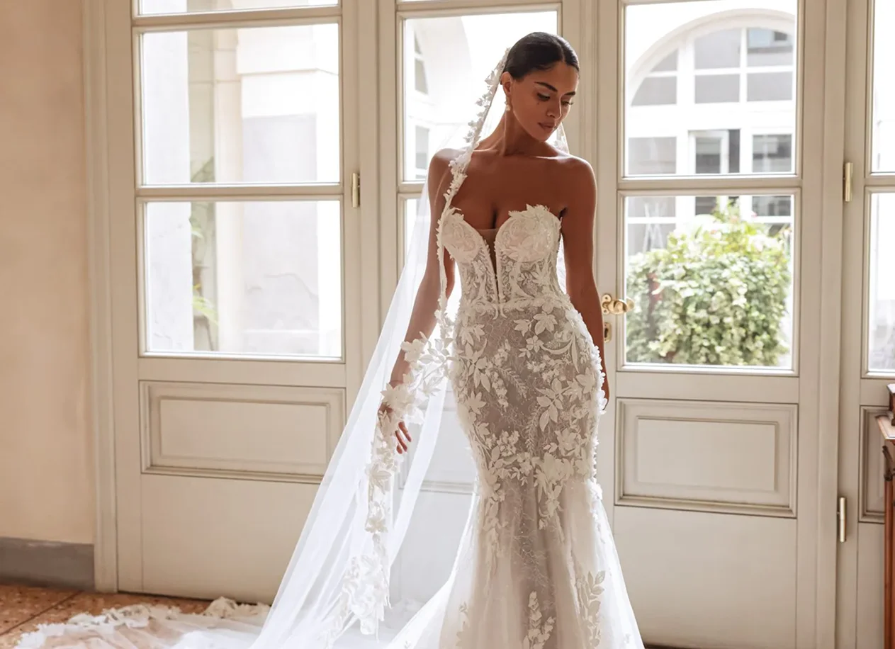Expert Tips for Choosing the Right Wedding Dress